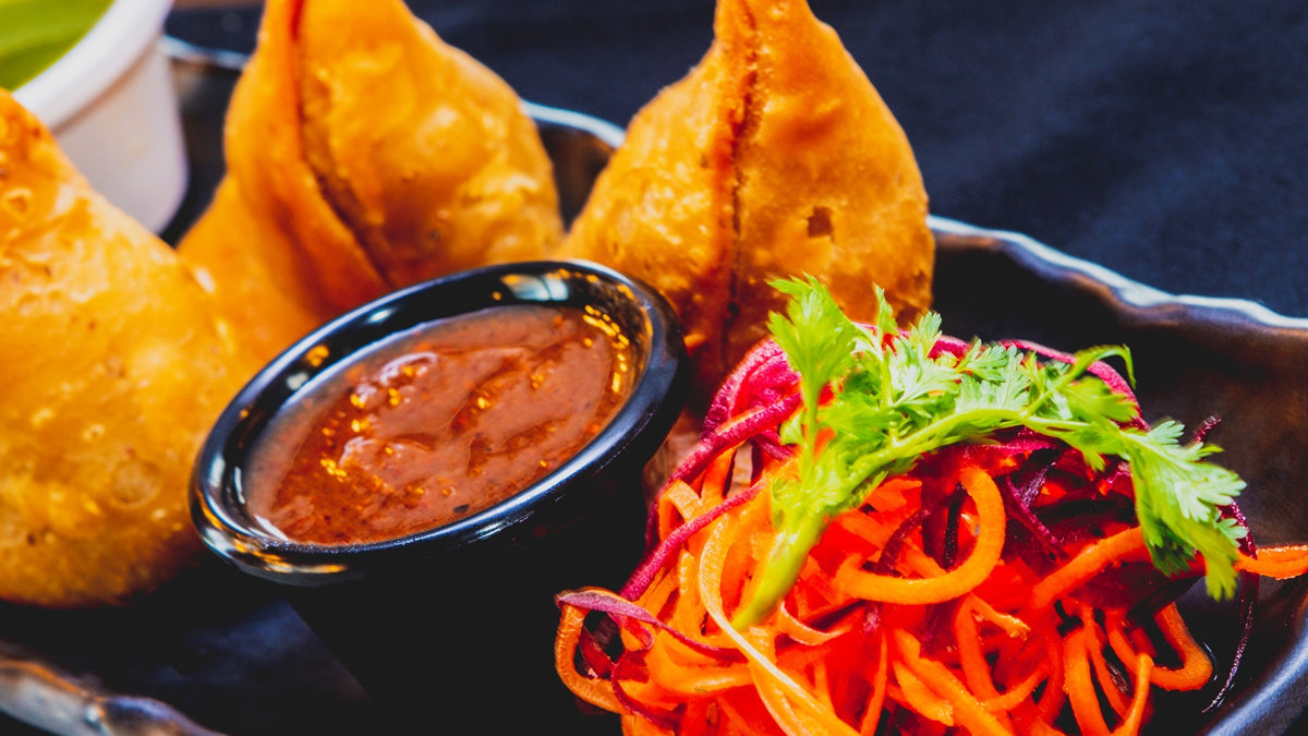 Samosa - 4 Pcs (Vegan) – The Imperial Tandoor